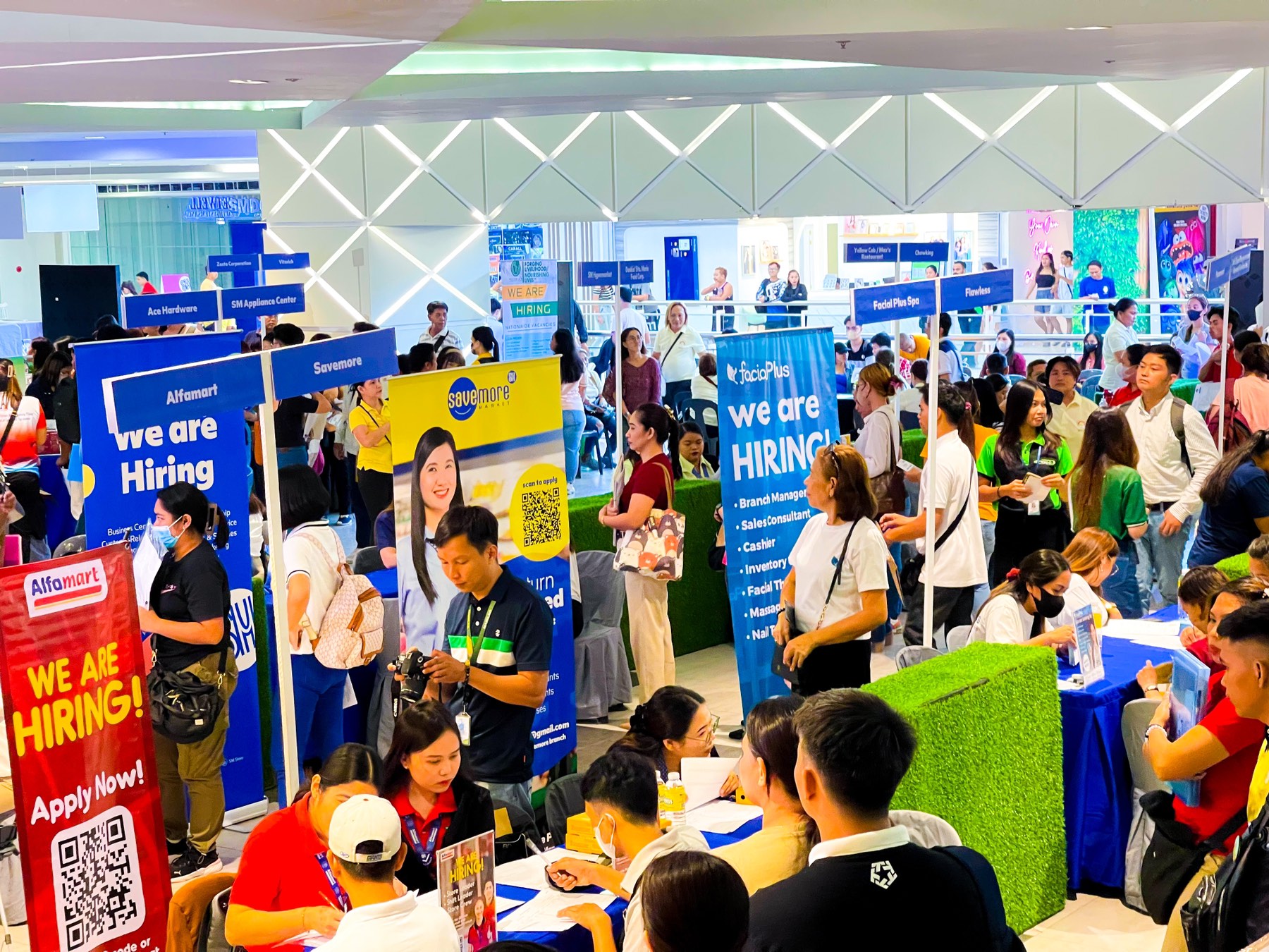 3,614 job openings generated at Labor Day job fair in SM City Marilao ...
