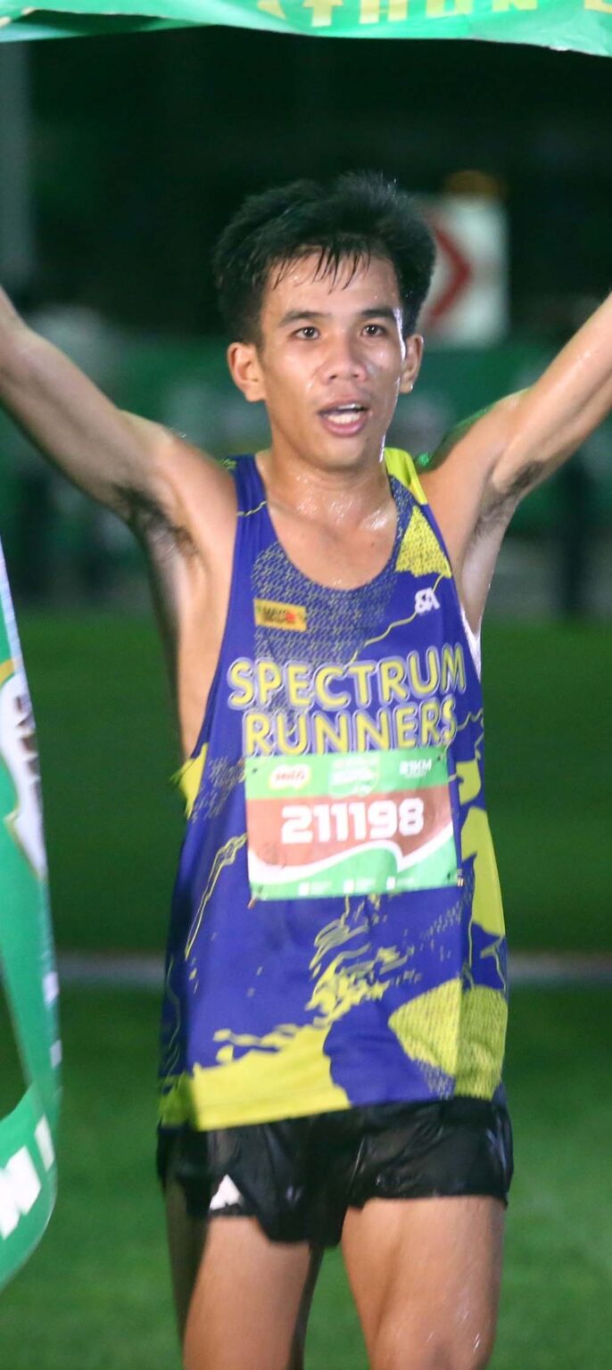 Ritchie & Camacho show in Manila qualifiers of Milo National Marathon ...