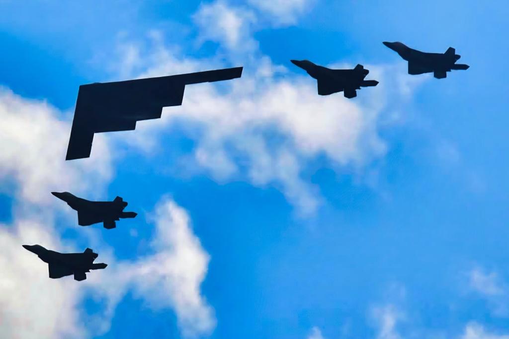 INDEPENDENCE DAY FLYOVERS | A message in the sky | Troi Santos