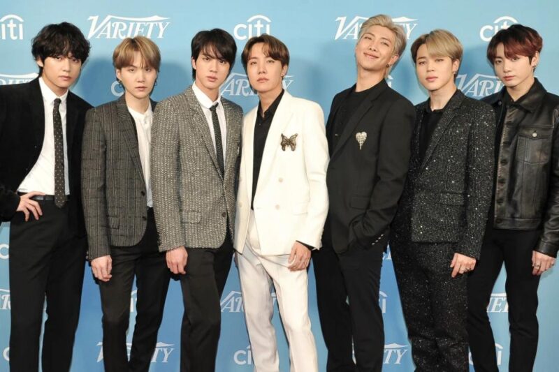 Klook Experience Packages for BTS WORLD TOUR ‘ARIRANG’ in Singapore ...